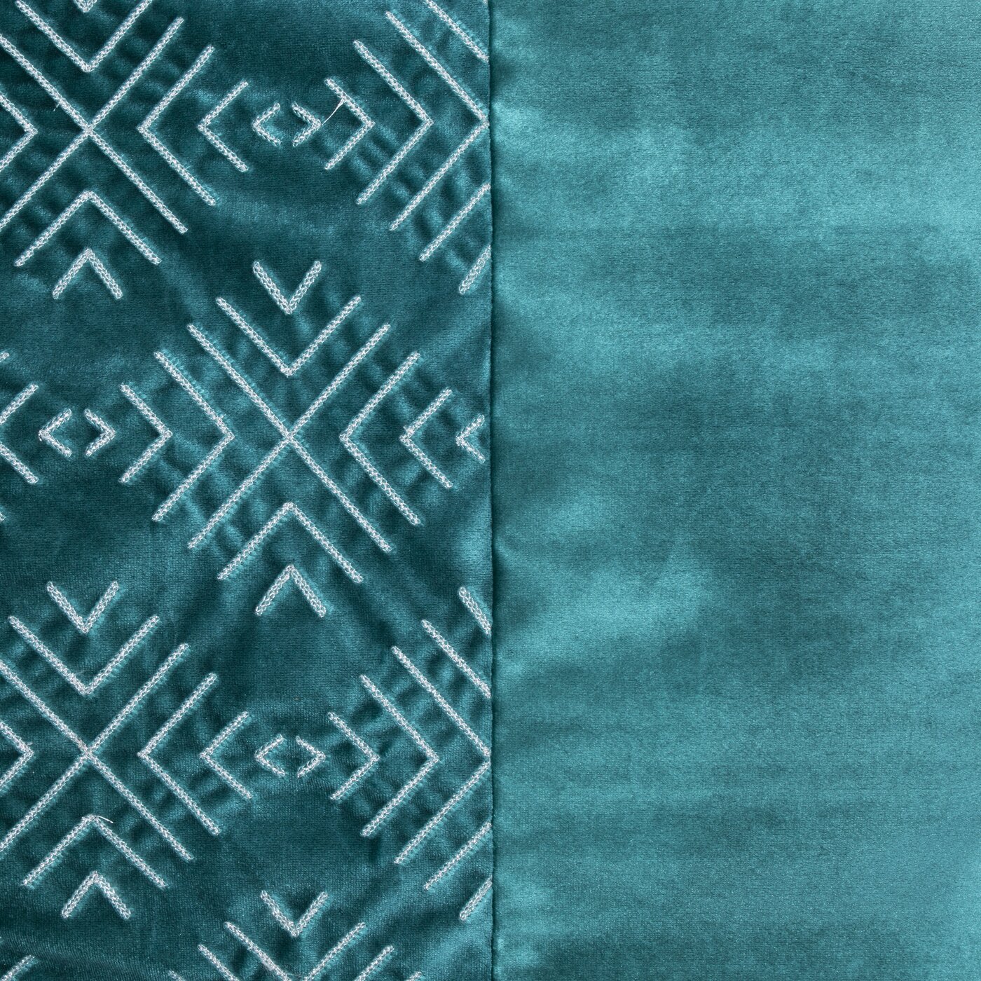 REINA LINE Zasłona MAHIKA z welwetu zdobiona geometrycznym haftem ...